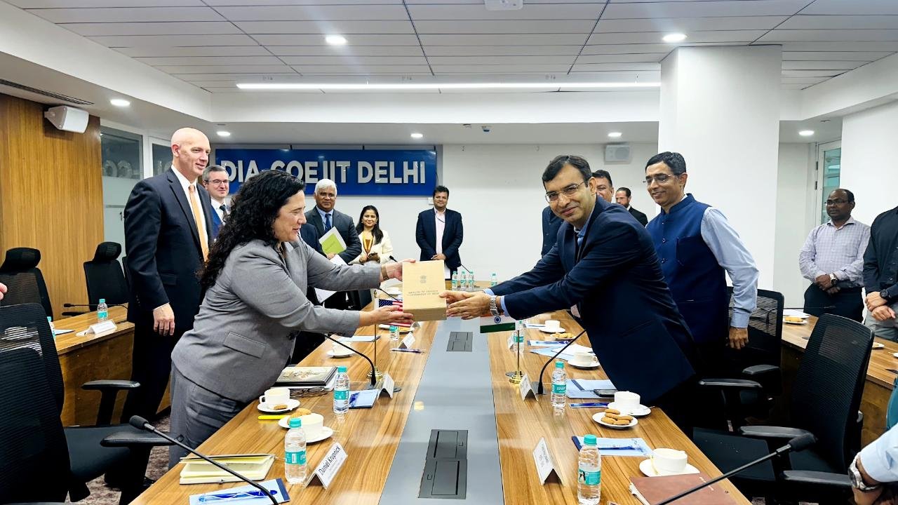 U.S. SBA Delegation Visits iDEX-DIO: Strengthening India-US Defence ...