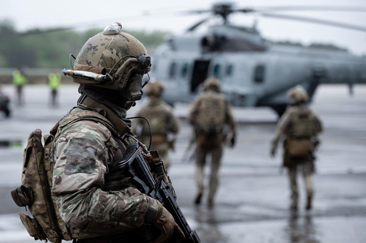 French Army Prepares for High-Intensity Conflict with Russia in NATO ...